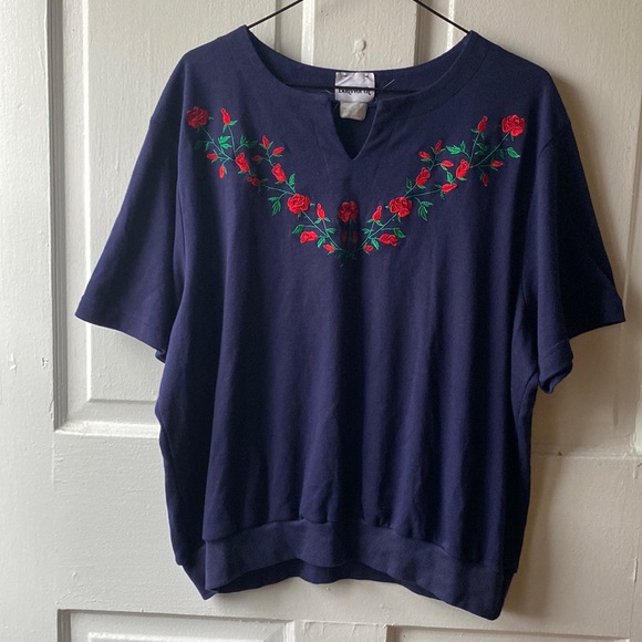 BonWorth | Tops | Vintage Bonworth Navy Embroidered Red Rose Petite Xl ...